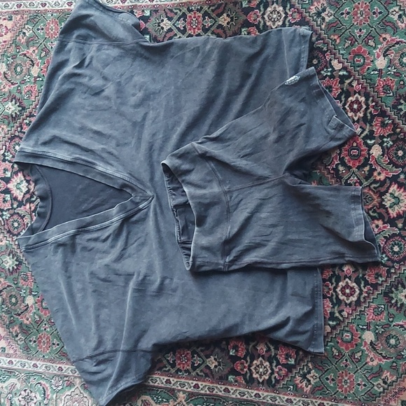 Free People | Tops | Free People Movement Hot Shot Reversible Set Xs ...